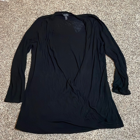 Laila Jayde | Tops | Laila Jayde Top | Poshmark